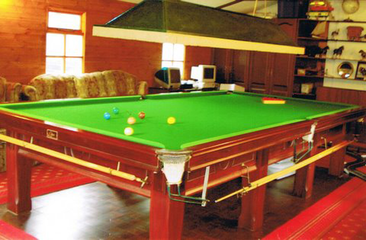 Full Size BCE CLIFTON Snooker Table - Snooker & Pool Table Company Ltd Full Size BCE CLIFTON Snooker Table - Snooker & Pool Table Company Ltd